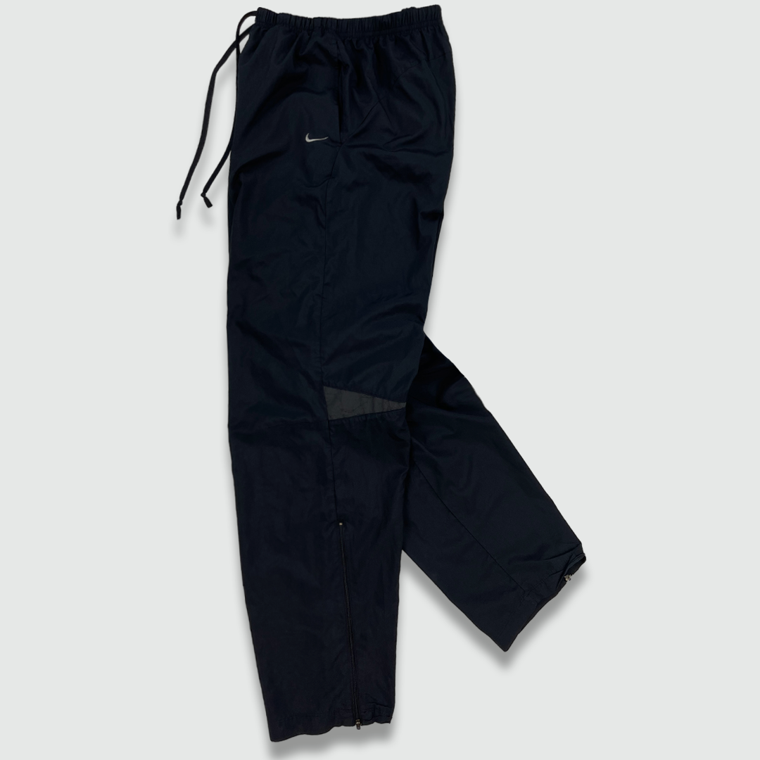 Nike Trackies (L) – PASTDOWN
