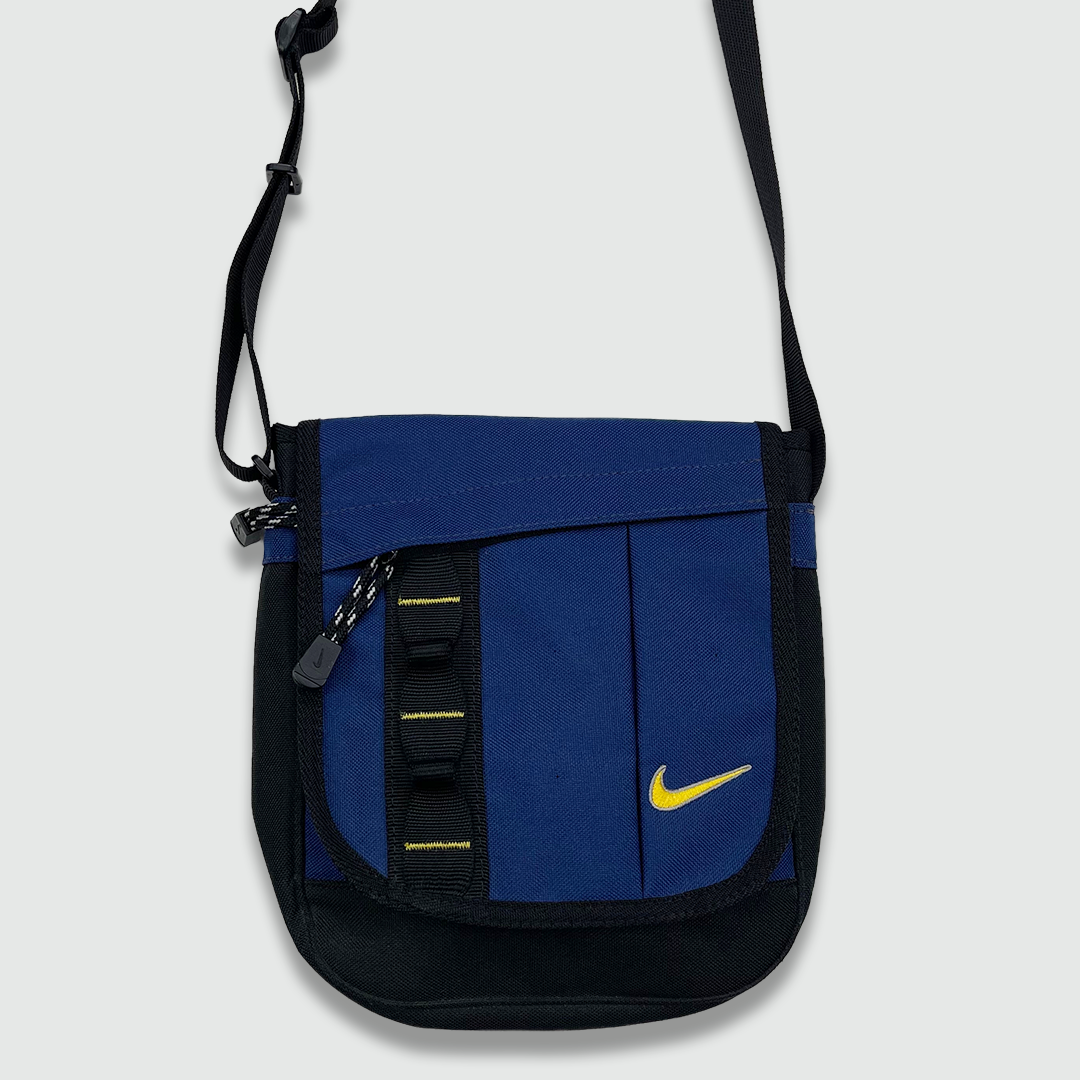 Nike Side Bag – PASTDOWN