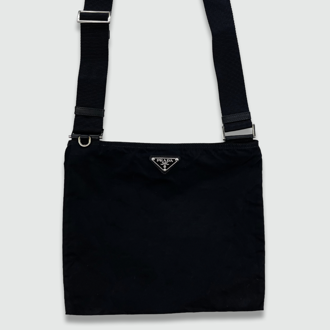 Prada Nylon Side Bag – PASTDOWN